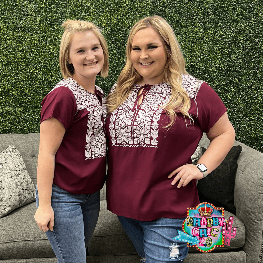 Layerz Kyle Top – Shabby Chic Boutique and Tanning Salon