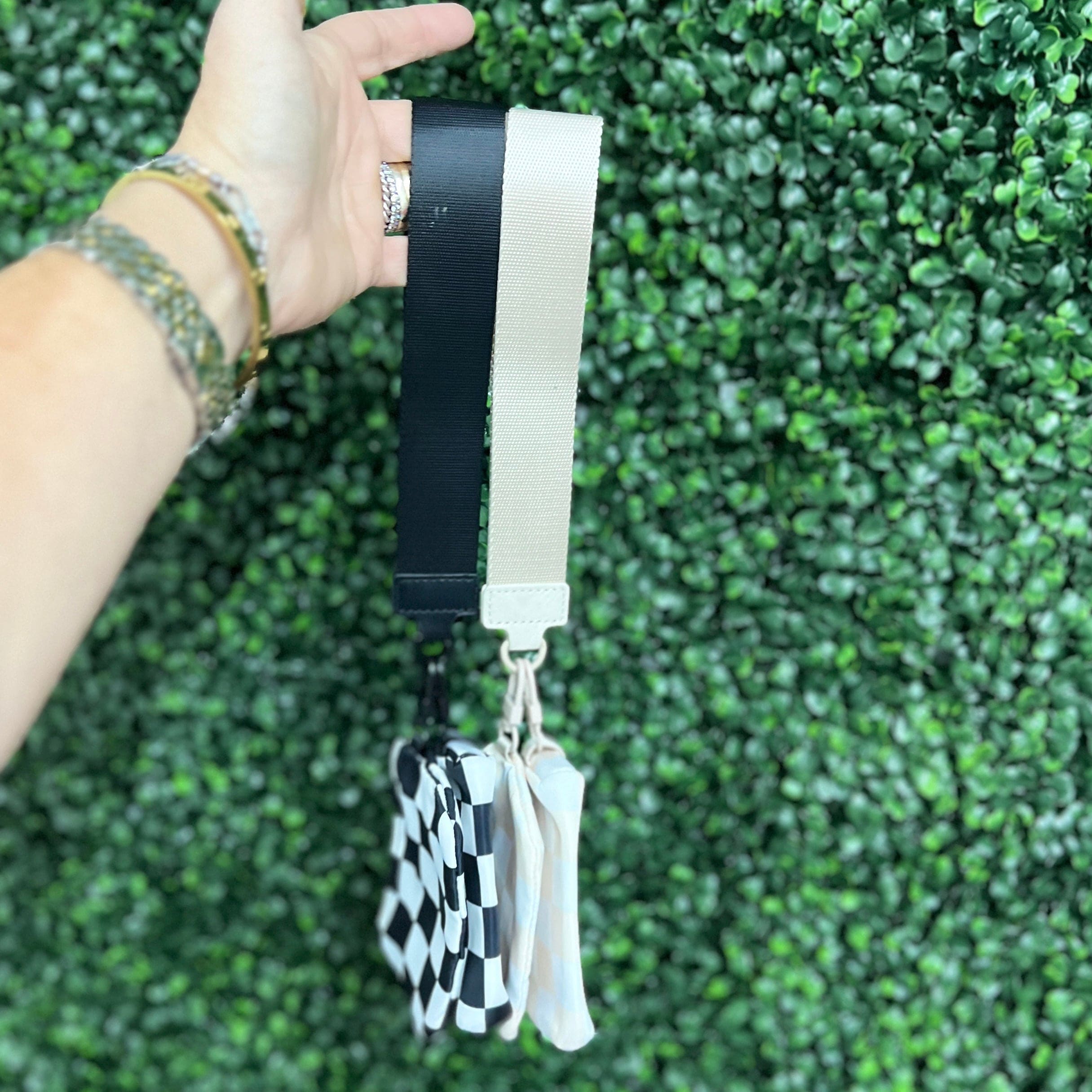 Checkered Coin purse Wristlet Sets – Shabby Chic Boutique and Tanning Salon