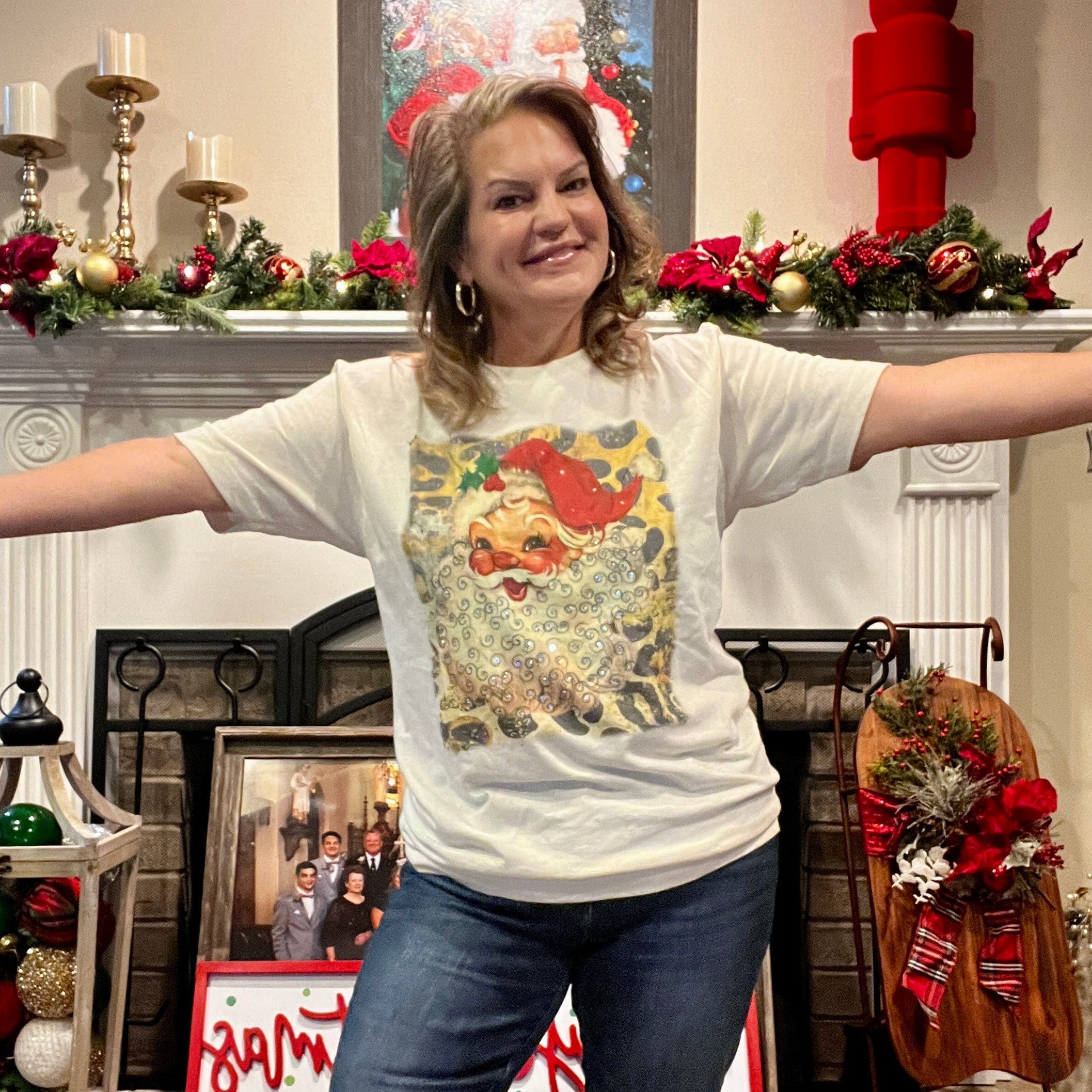 Red Santa Tee – Shabby Chic Boutique and Tanning Salon