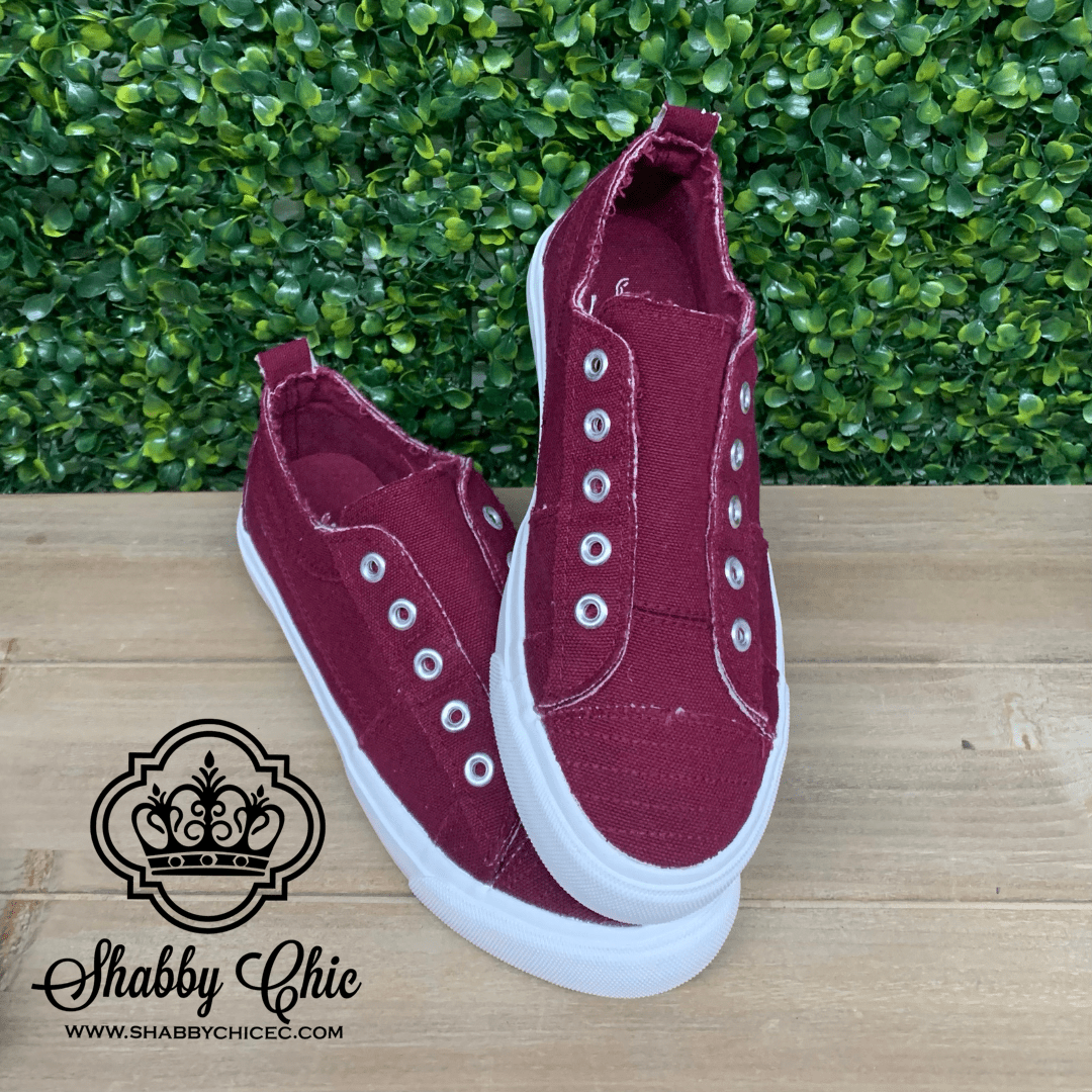 Babalu Slip on Shoes - Maroon – Shabby Chic Boutique and Tanning Salon