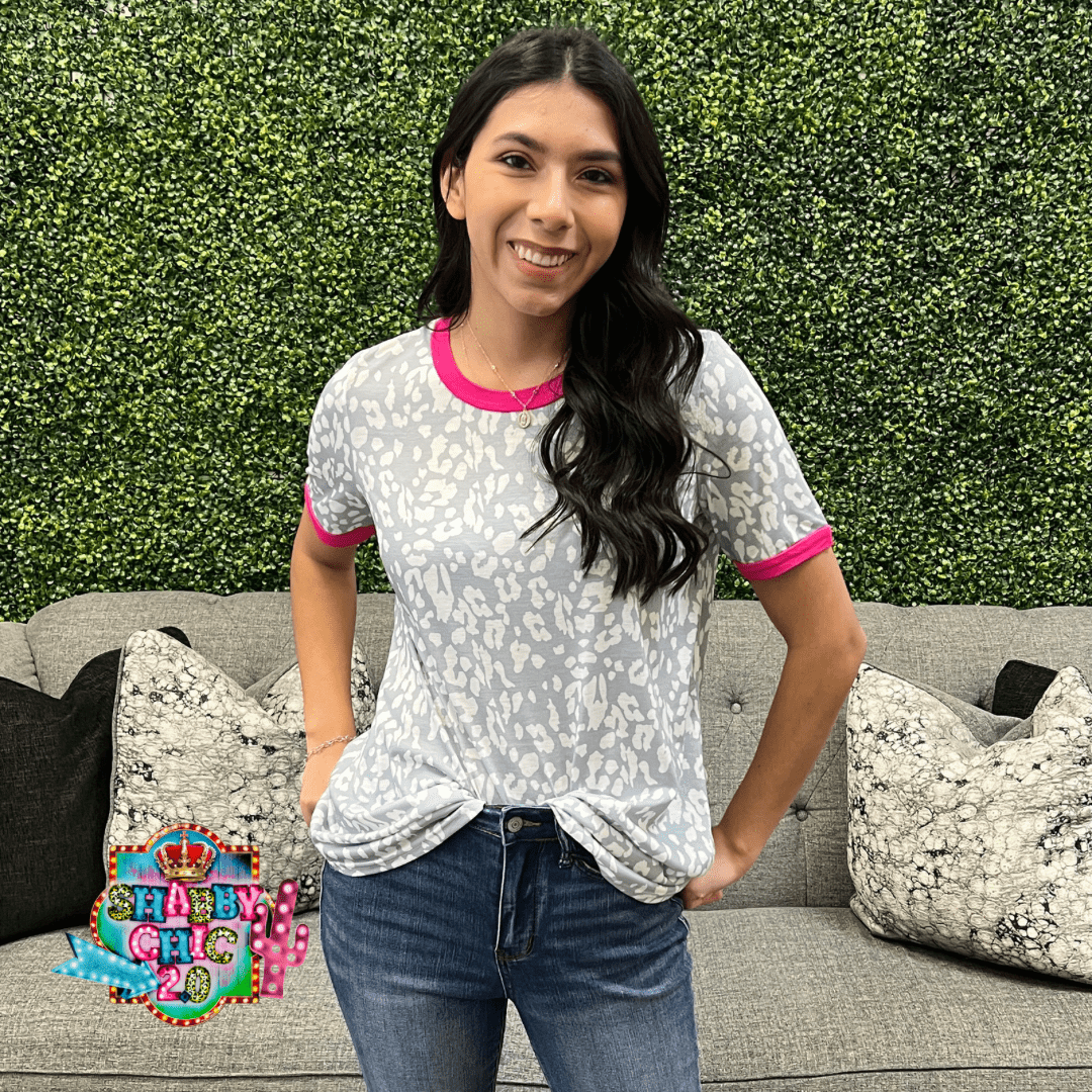 Grey Leopard Ringer Top – Shabby Chic Boutique and Tanning Salon
